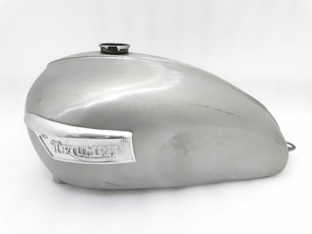 Triumph T120 Fuel Petrol Tank – classicbikespareparts